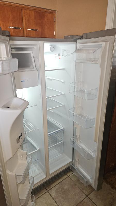 Frigidaire 22.3-cu ft Side-by-Side Refrigerator with Ice Maker, Water ...