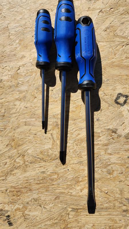 Kobalt 18-Piece Magnetic Variety Pack Screwdriver Set 68513 at Lowes.com