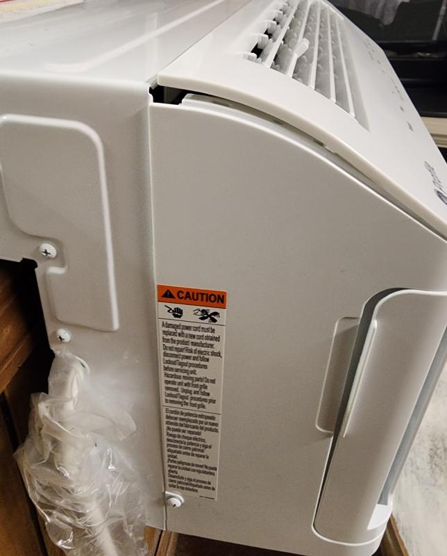 GE ClearView 250-sq ft Window Air Conditioner with Remote (115-Volt ...