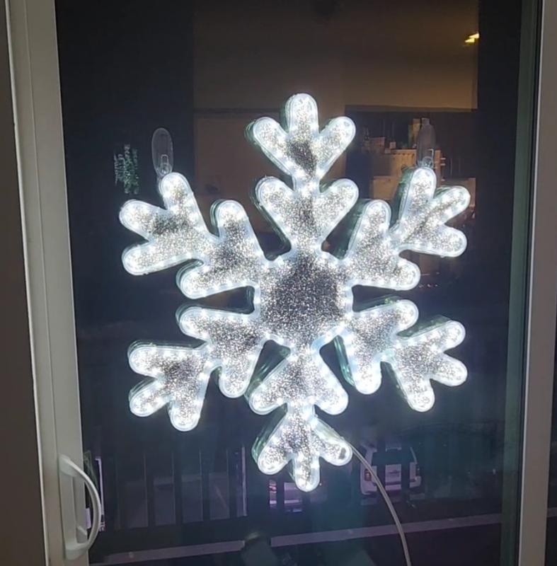 GE 30-in Hanging Snowflake Hanging decoration with Multicolor LED ...