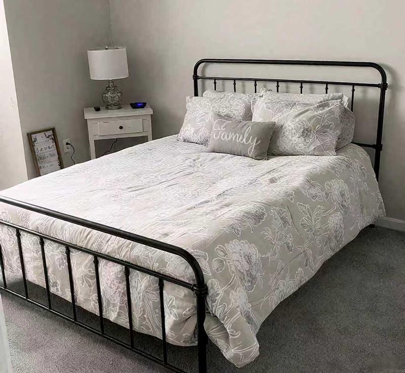 Ifluous 12-in Medium King Hybrid Memory Foam/Coil Blend Mattress in a ...