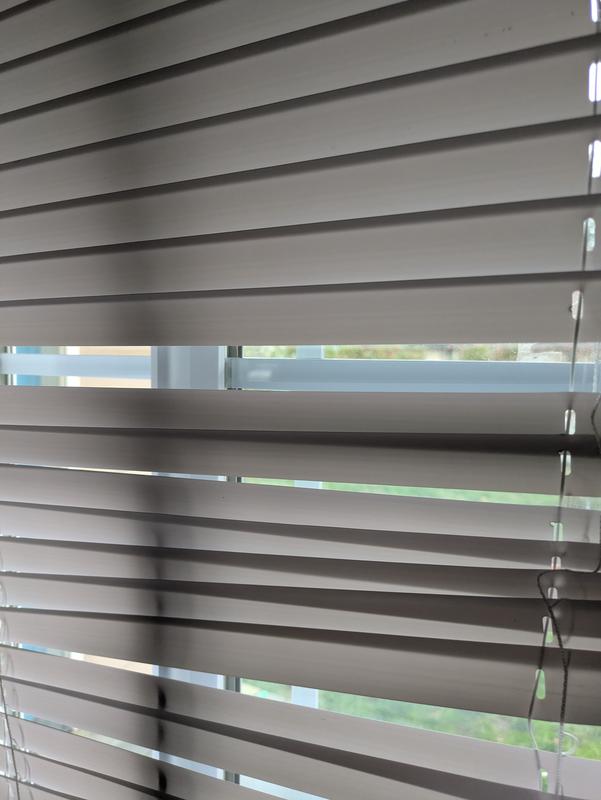 Achim GII Morningstar 1-in Slat Width 33-in x 72-in Cordless Alabaster ...