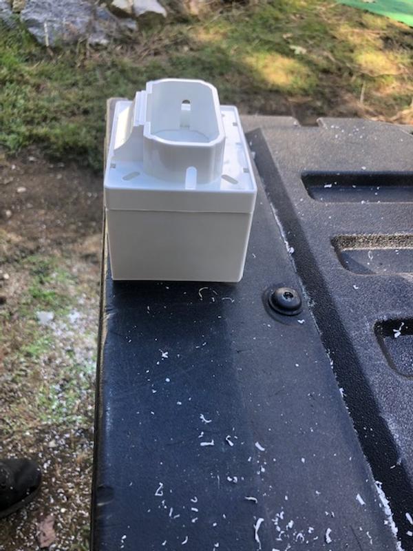 Deckorators Grab and Go Classic White 45-degree Composite Angle adapter ...
