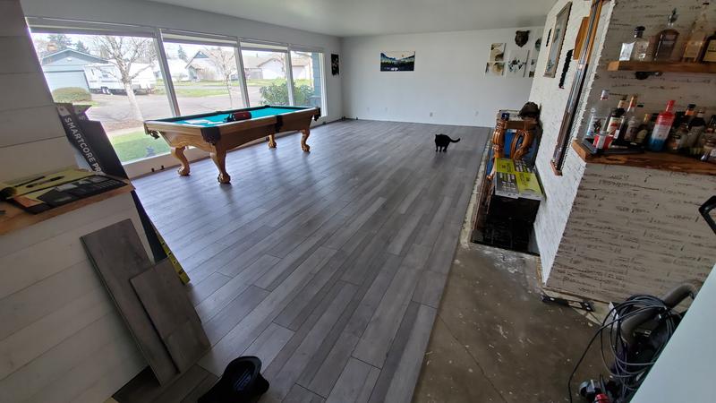 SMARTCORE Pro Covington Oak 20-mil Interlocking Luxury Vinyl Plank Flooring in the Vinyl Plank ...
