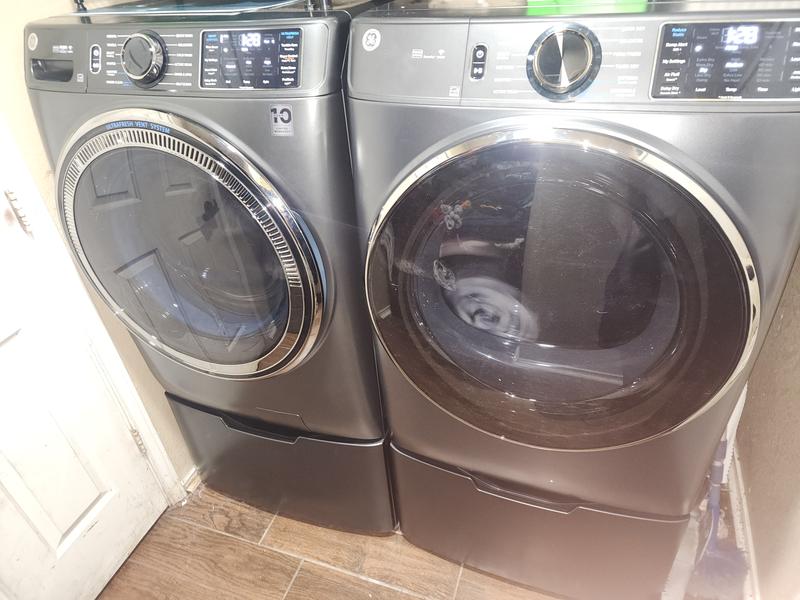 Ge 5 Cu Ft Stackable Steam Cycle Smart Front Load Washer White Energy