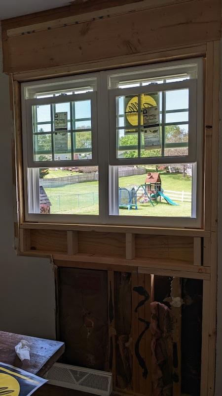 Pella 150 Series 23-1/2-in x 37-1/2-in White Exterior White Interior ...