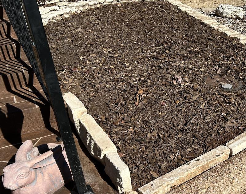 Timberline 2-cu ft All Natural Hardwood Bark Hardwood Mulch 52055476 at ...