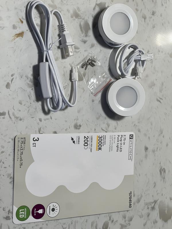 Utilitech Puck Light 3-Pack 2.75 Plug LED Under Cabinet Light Bar Light ...