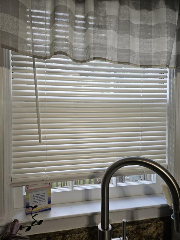 allen + roth Durable Cordless Mini Blind 1-in Slat Width 36-in x 72-in ...