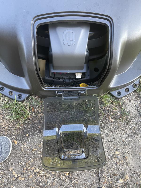 Husqvarna Automower 115H/315X/415X House Kit 587236110 at Lowes.com