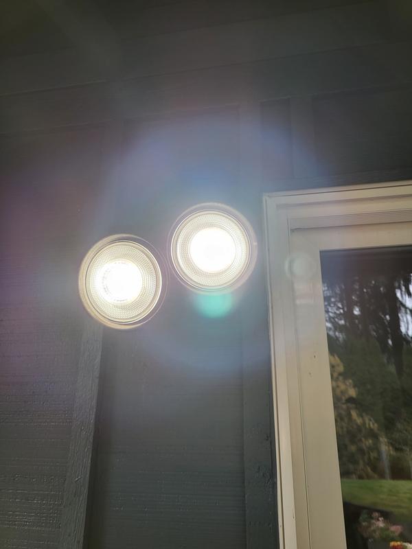 Utilitech 90-Watt EQ PAR38 Daylight E26 LED Spot and Flood Light Bulb ...