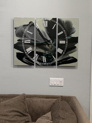 Designart Analog Round Wall Modern at Lowes.com