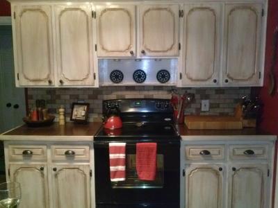 Style Selections Colonial Wood Walnut Glazed Ceramic Wood Look Tile at ...
