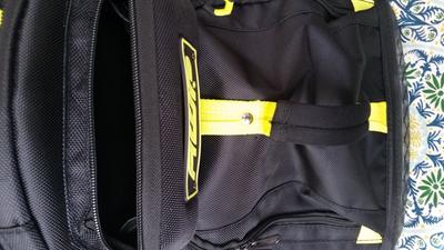 AWP HP Black Polyester 16-in Zippered Backpack 3L-22619 at Lowes.com
