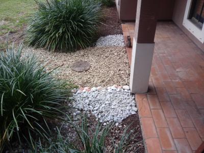 Sunniland 0.5-cu ft 23-lb Off-white Sea Shell (0.5- 3-in Rock Size ...