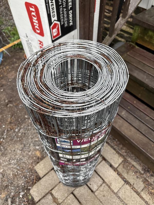 Shop IRONRIDGE 100-ft x 4-ft Rolled Welded Wire Fencing Kit at Lowes.com