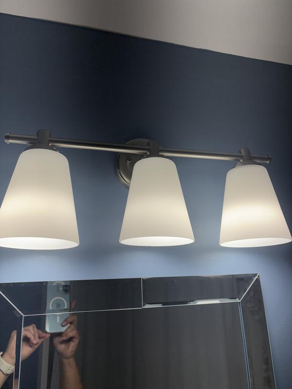 Lucere Vanity Light 20.25-in 1 Light Brushed Gold Modern/contemporary ...