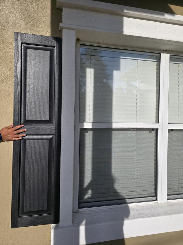 RELIABILT 17.75-in W x 70-in H Colonial Blue Raised panel Polypropylene ...