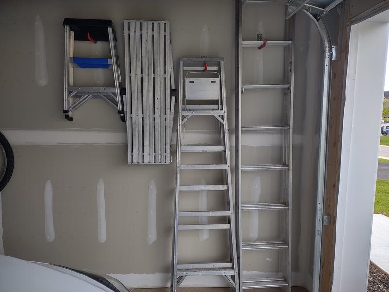 WORKPRO Utility Hook 2-Pack 7-in Red Steel 56439 at Lowes.com