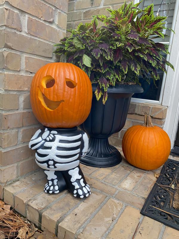 Haunted Living 10.5-in Skeleton Pumpkin Stand Decoration 88H3958A at ...