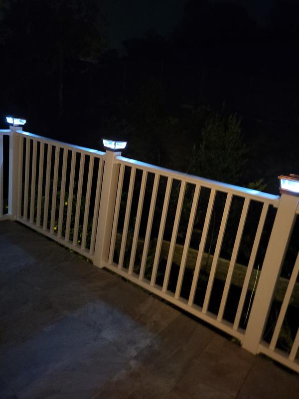 Freedom Camden Pre-assembled 6-ft x 42-in White Composite Deck Rail Kit ...