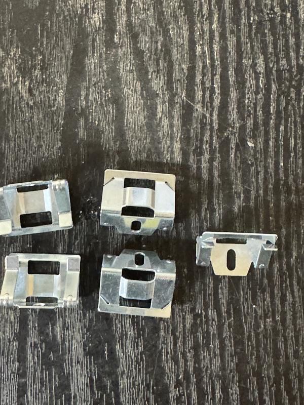 Hubbell RACO 10-Pack Gray Metal Repair Clip Wall Electric Box Mounting ...