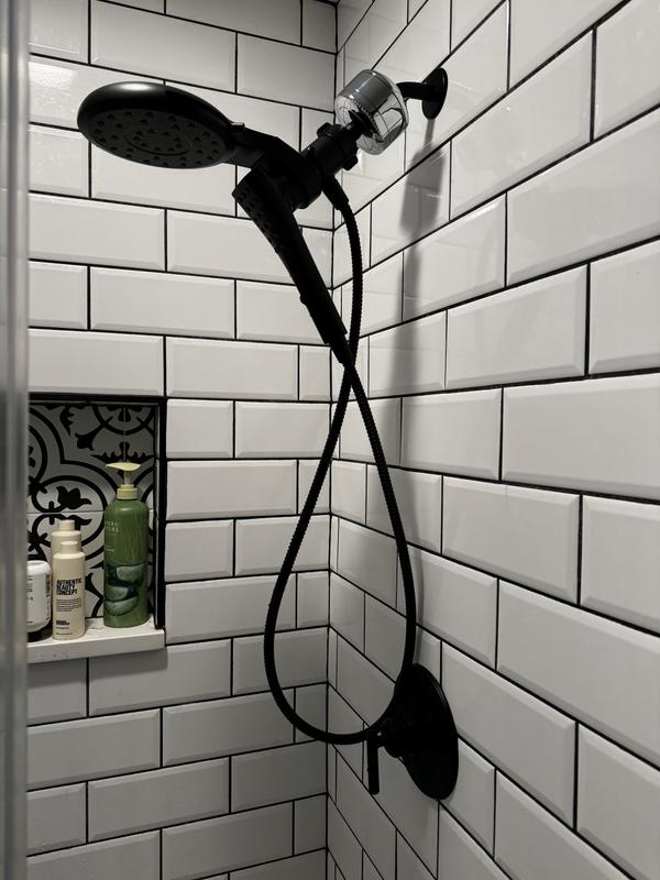 Moen Verso Magnetix Chrome 7-in Round Dual/Combo Rain 2.5 GPM 220C2 at ...