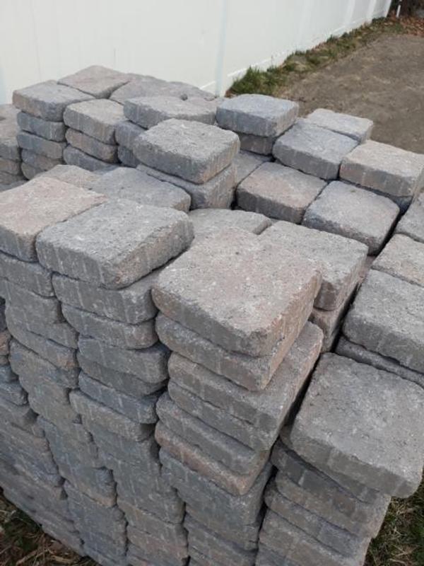 6-in L x 6-in W x 2-in H Square Tan/Brown Concrete Paver LN66TPAVTB at ...