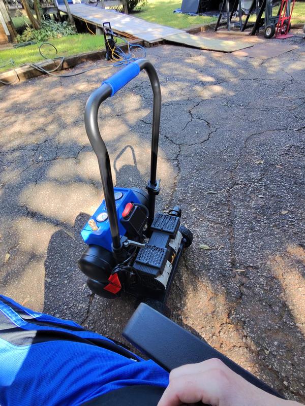 Kobalt QUIET TECH 4.3-Gallon Portable Electric 150 PSI Twin Stack Air ...