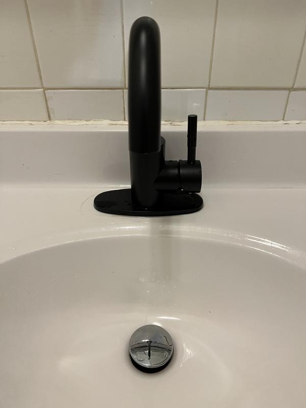 BWE Matte Black Single Hole 1-Handle Bathroom Sink Faucet with Deck ...