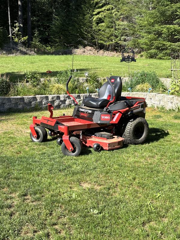 Toro TimeCutter MAX 54-in 23-HP V-twin Gas Zero-turn Riding Lawn Mower ...