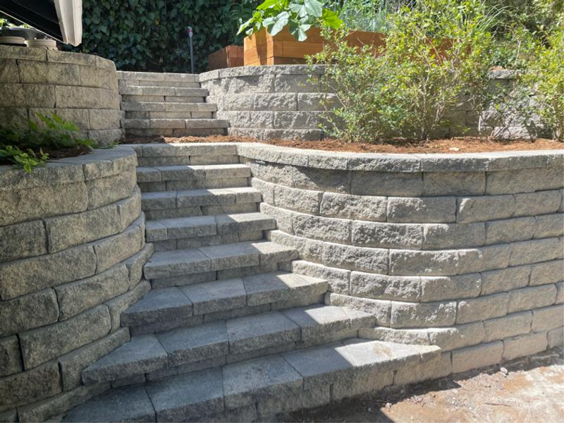 ORCO 6-in H x 15.8-in L x 10-in D Gray/Charcoal Concrete Retaining Wall ...