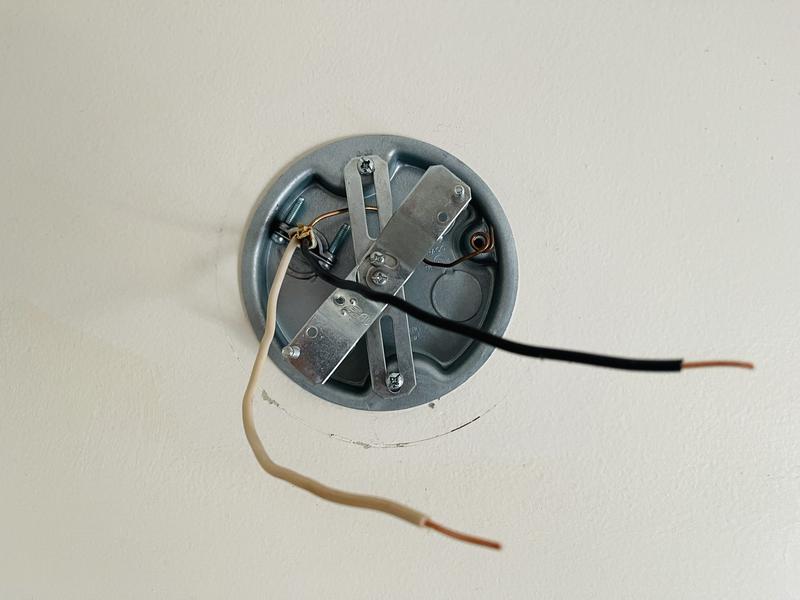 Hubbell RACO Steel Old Work Ceiling Pans Electrical Box 297 at Lowes.com