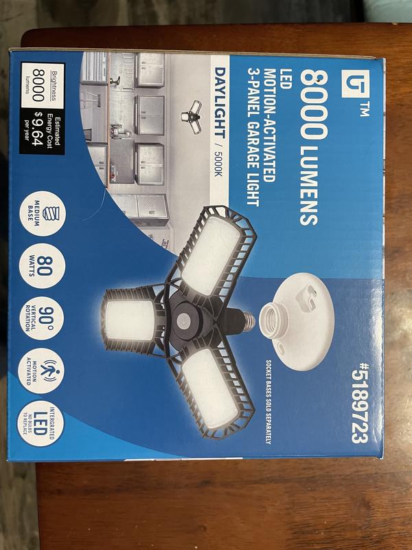 Utilitech 1-ft 3000-Lumen Black LED Diffuser Garage Shop Light (2-Pack ...