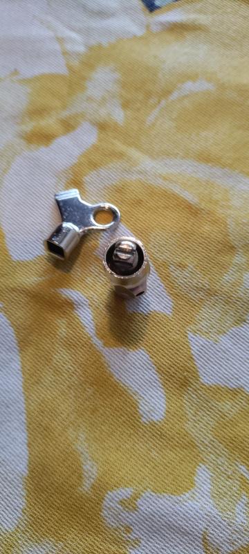 Durst Silver Coin/Key Air Valve for Hot Water Hydronic Baseboard Heater ...