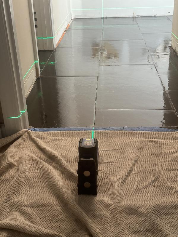 Kobalt 100-ft Green Self-Leveling Cross-line Laser Level 54402 at Lowes.com