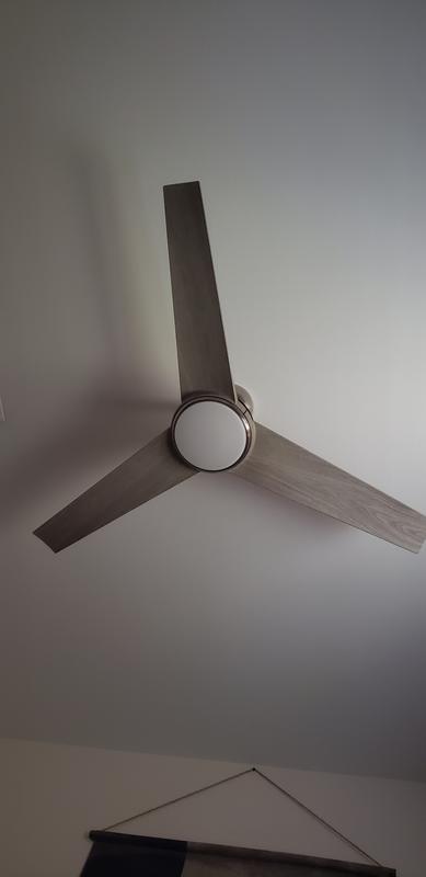 Harbor Breeze Chetwood 52-in White with Wench Wood Blades Color ...