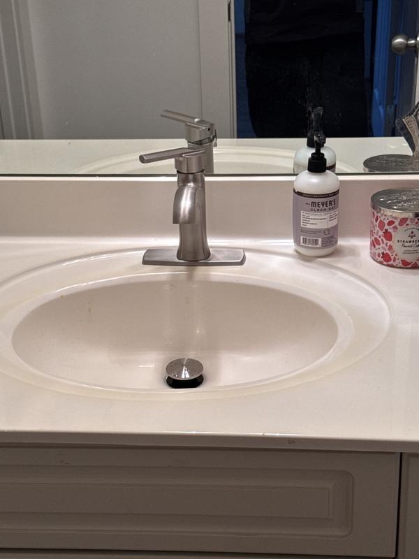 Pfister Vaneri Brushed Gold Widespread 2-handle WaterSense High-arc ...