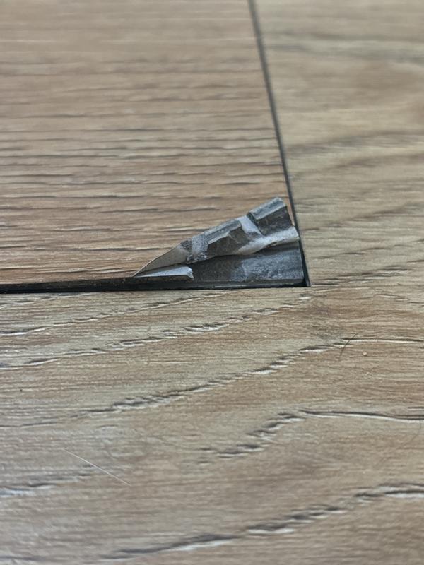 STAINMASTER Ainsley 12-mil x 7-in W x 48-in L Waterproof and Water ...