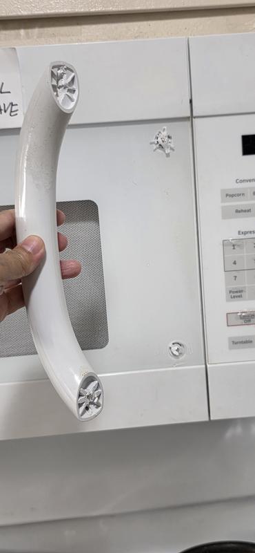 Hotpoint 1.6-cu ft 1000-Watt 29.875-in Over-the-Range Microwave (White ...