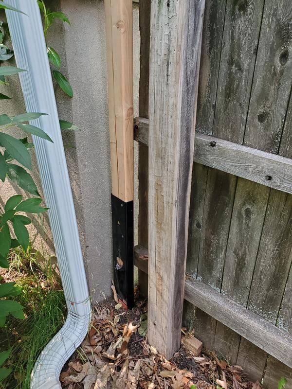 Simpson Strong-Tie E-Z Mender 28-in x 28-in Powder Coating, Black Steel ...