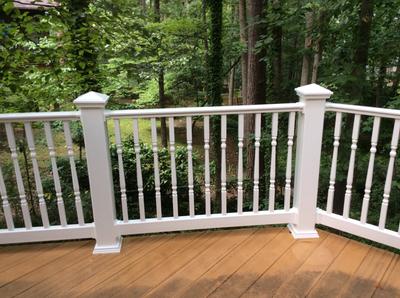 Fiberon 1-in x 1-in x 36-in Homeselect White Composite Deck baluster 5 ...