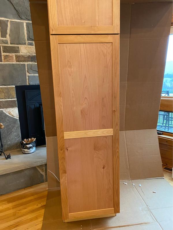 Diamond Jamestown 14.5-in W x 14.5-in H Marcona Painted Maple Kitchen ...