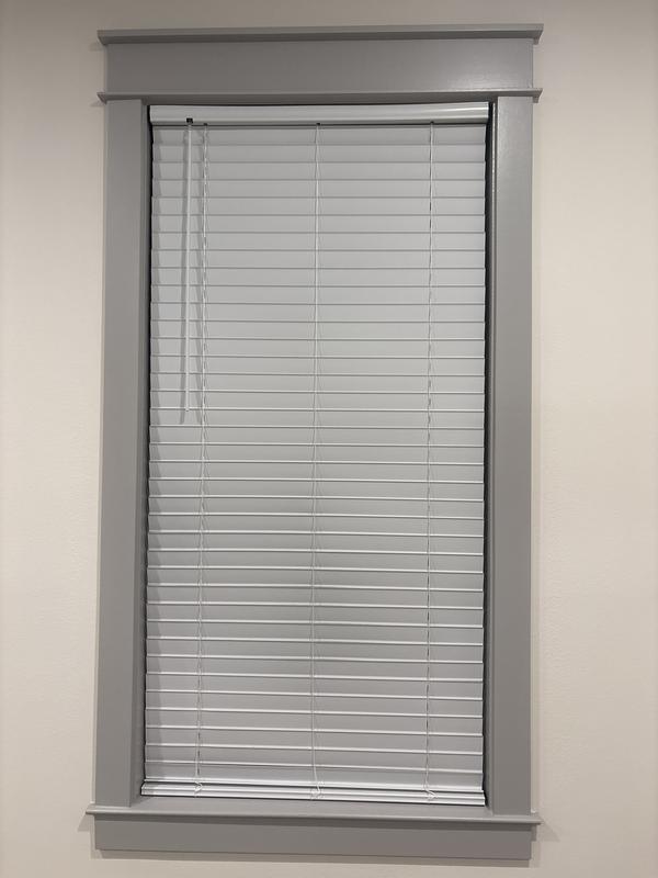Eclipse 2-in Slat Width 56.5-in x 72-in Cordless White Vinyl Room ...