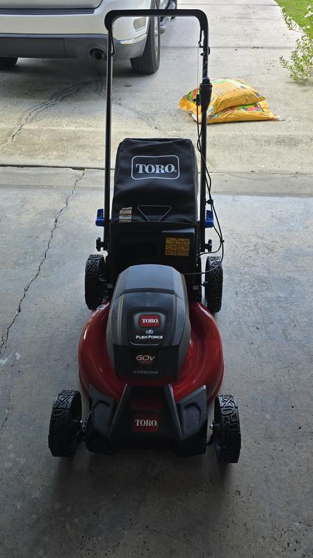 Toro Recycler 60-volt 21-in Cordless Push Lawn Mower 4 Ah (1-Battery ...
