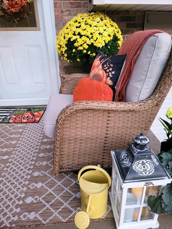 Rilyson Curved handrail Set of 2 Wicker Yellow Wicker Frame Swivel ...
