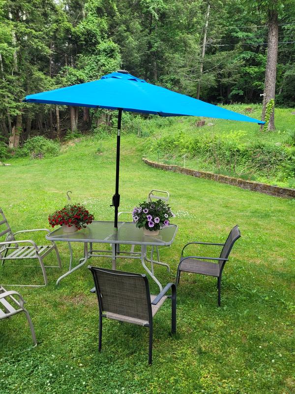 Sun-Ray 9-ft Aluminum Red Market Patio Umbrella with Lights in the ...