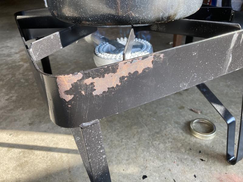 Bayou Classic Propane 20-lb. tank Manual Iron Outdoor stove in the ...