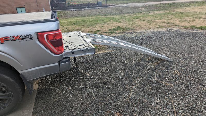 Kobalt 1.01-ft x 7.5-ft 1500-lb Capacity Arched Loading Ramp AC1001TR ...