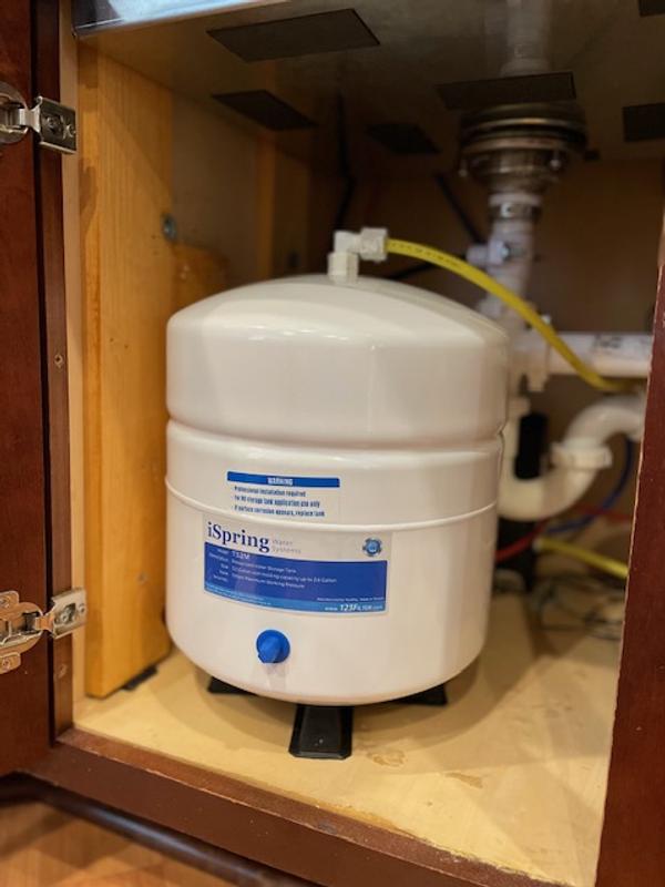 iSpring 7-Gallons Steel White Water Storage Tank T11M at Lowes.com